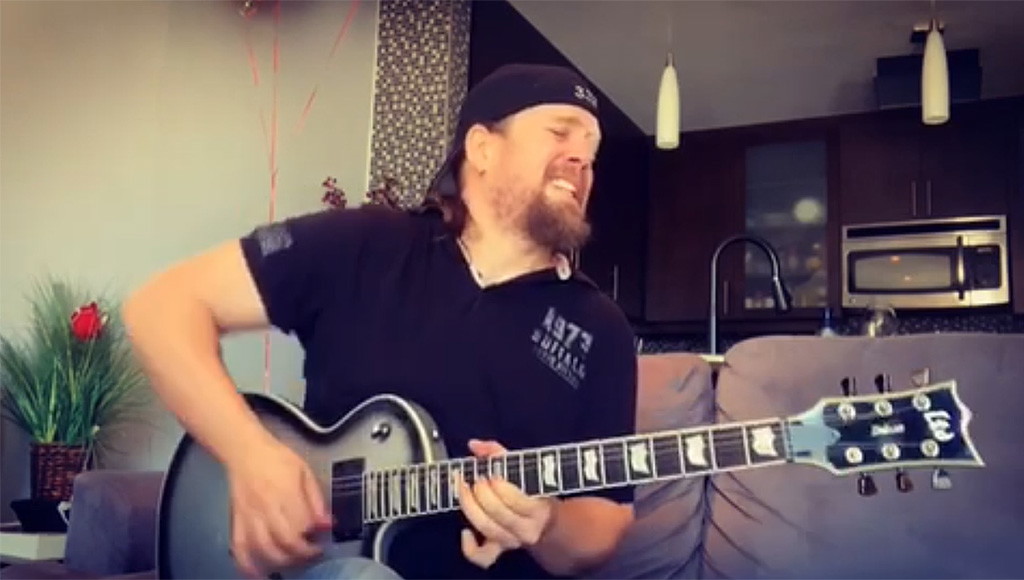 Danny Cole: "Symphony of Destruction" Solo - The ESP Guitar Company