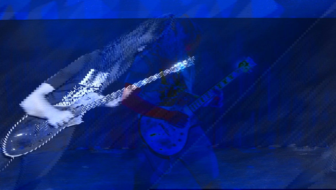 ESP E-II Eclipse Blue Natural Fade Demo by Luis Kalil - The ESP Guitar ...