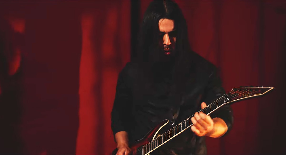 Luis Kalil: "Reverse Strike" - The ESP Guitar Company