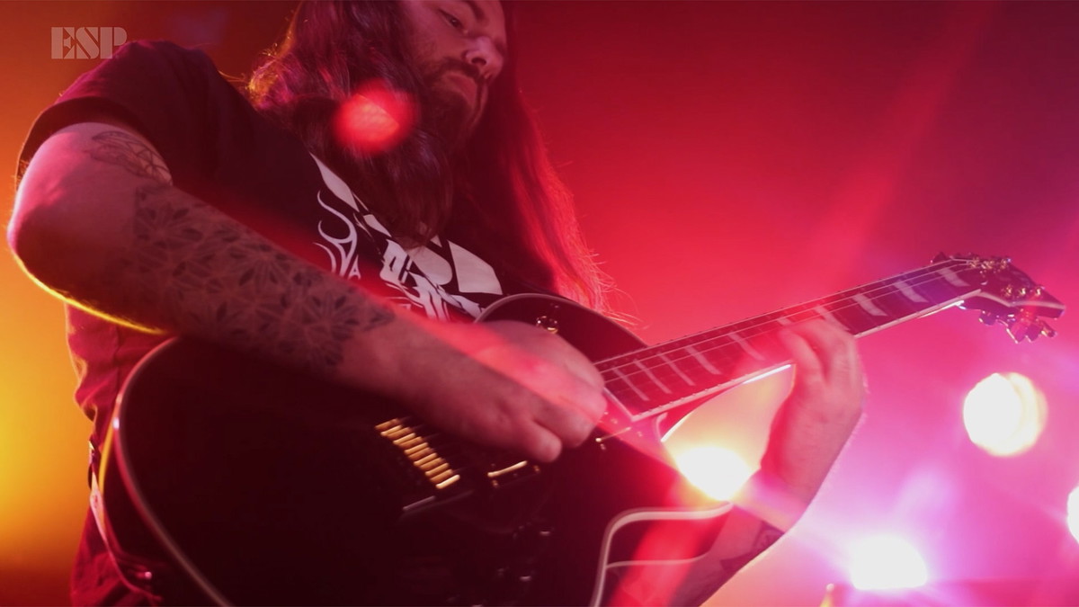LTD Deluxe EC-1000T CTM EverTune demo by Cameron Stucky - The ESP ...