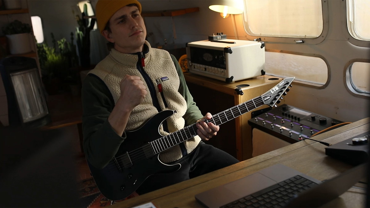 Bobby Lynge (Fit for a King) on the LTD Deluxe MH-1000 Baritone - The ...