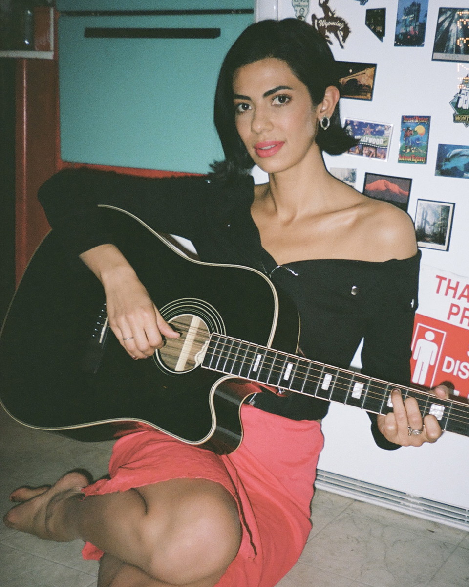 New Artist Alert: Sophia Phoenix - GHS Strings
