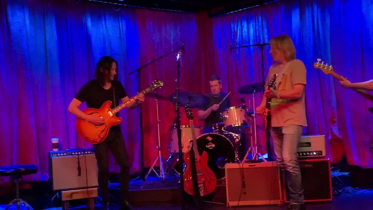 rehearsing with Robben Ford - Shane Theriot