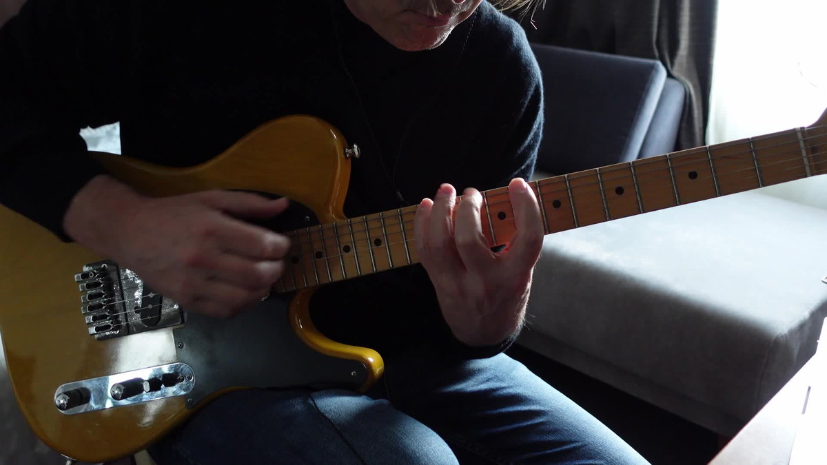 A little riff with some two hand tapping - Shane Theriot